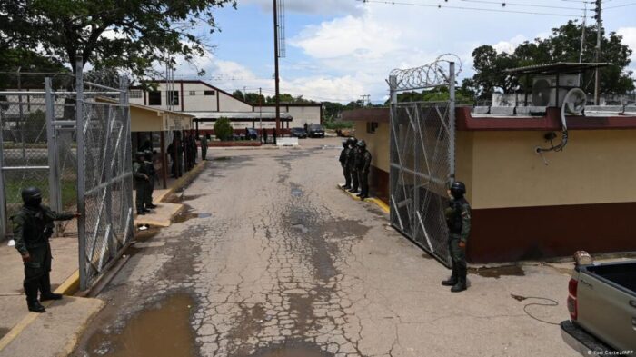 Venezuela excarcela a 99 prisioneros políticos – eju.tv